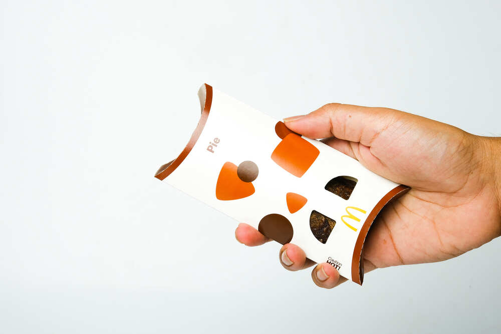 McDonald’s Plays Patriotism With Hot Pie | Straight Shooter News